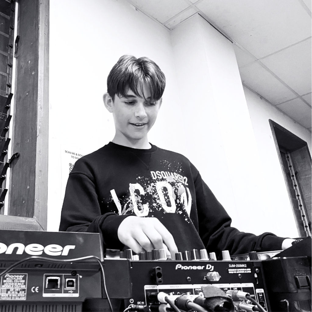 Cre8tiv® Courses - The Midi Music Company